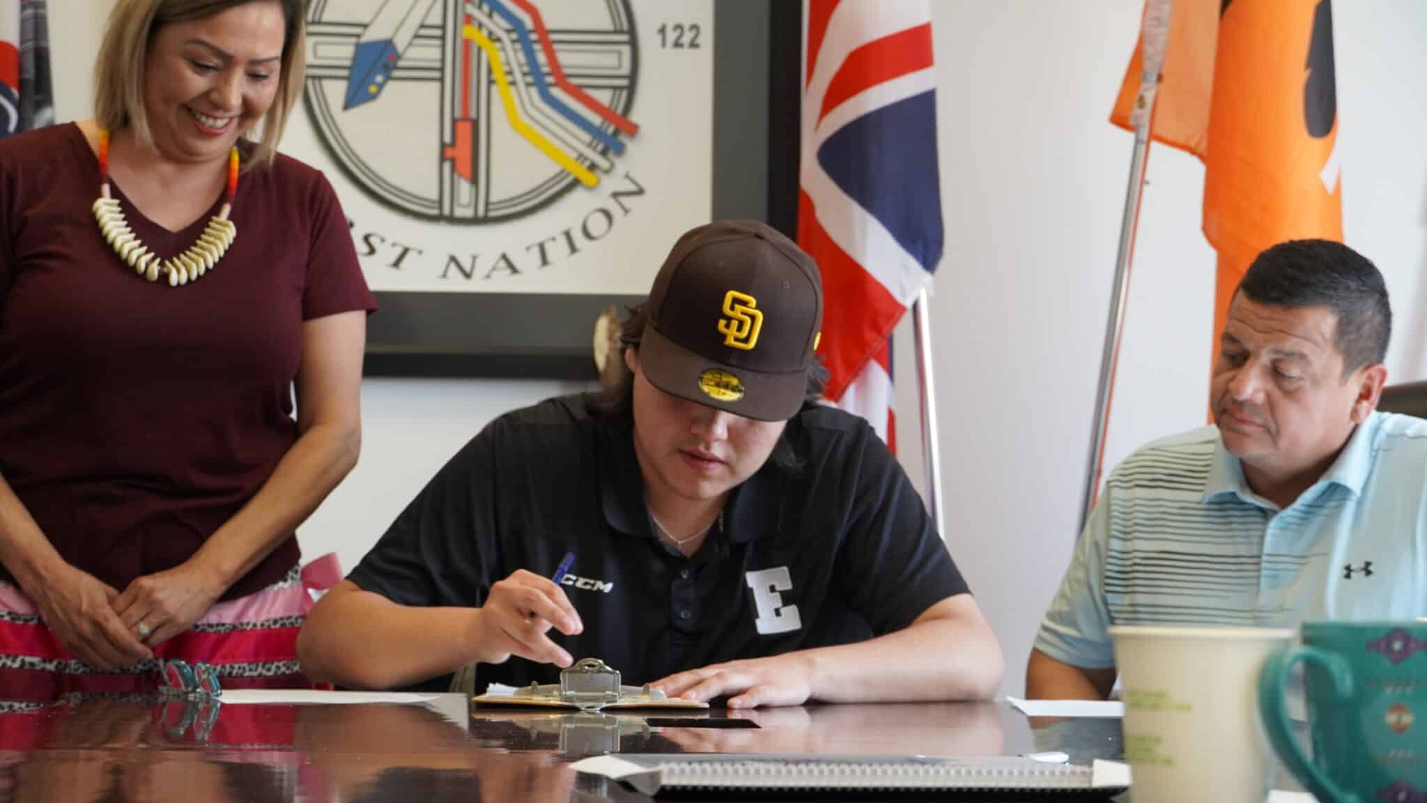 Frog Lake resident Hayden Quinney commits to the Florida Jr. Blades ...