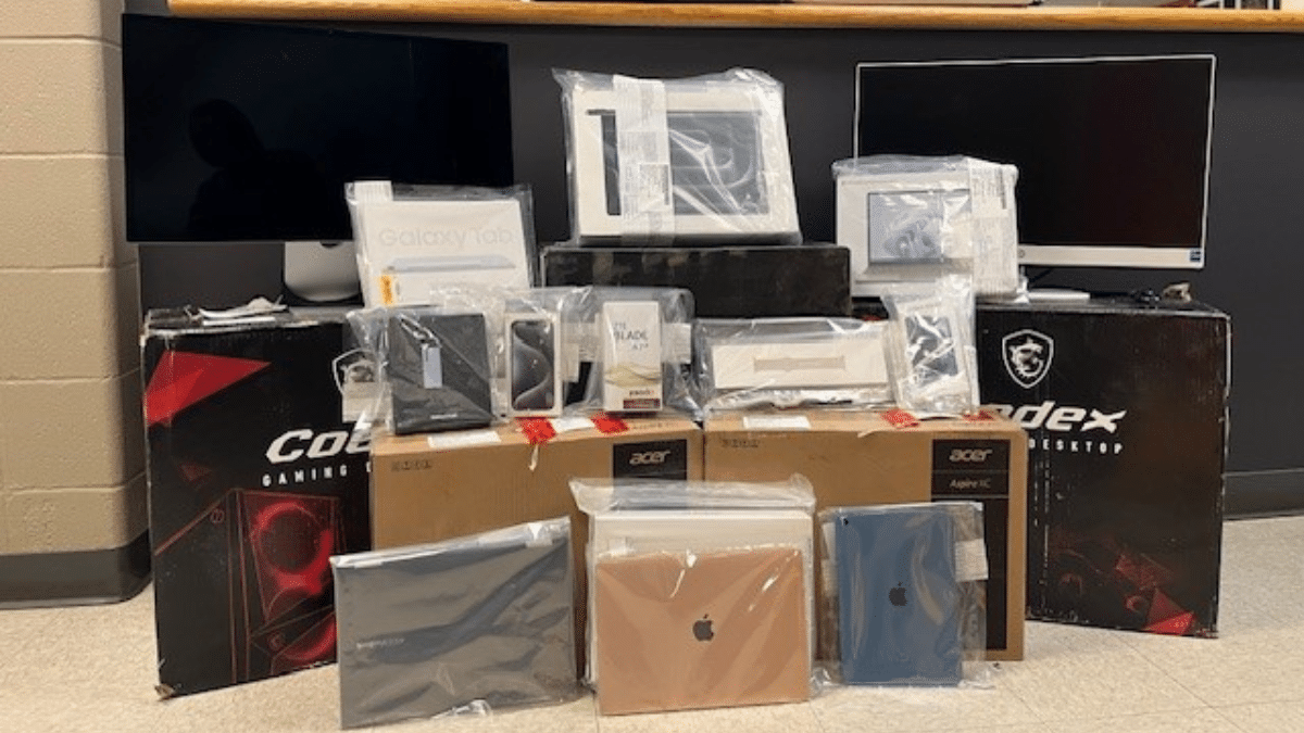 RCMP lay charges in electronics theft totalling $80K at Staples ...